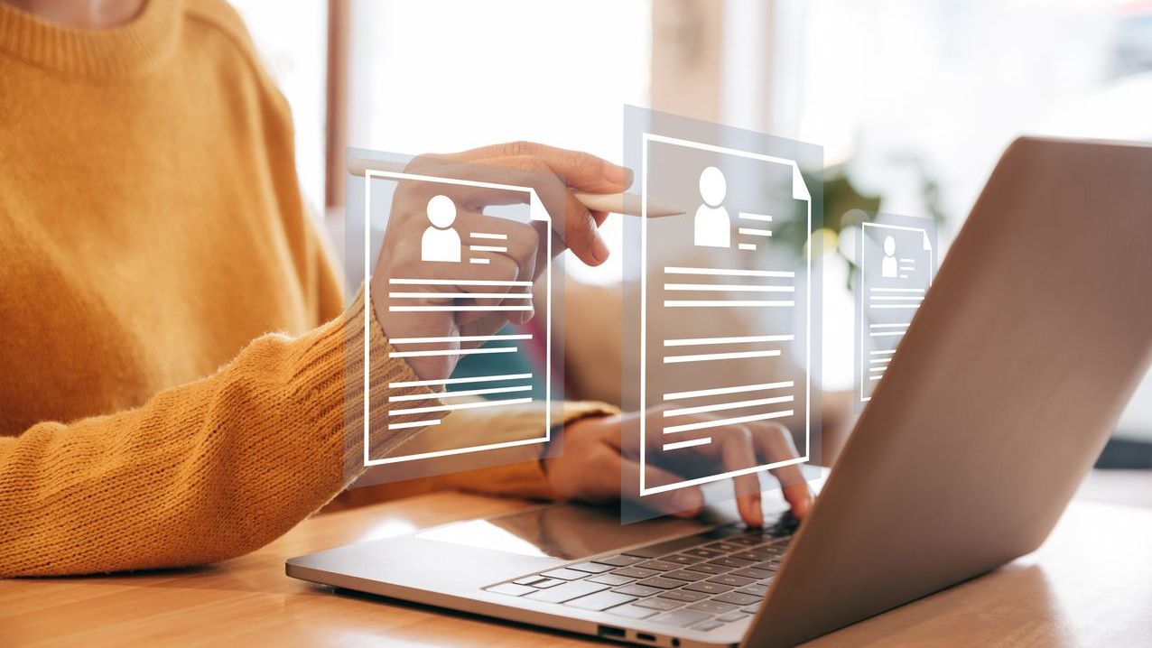 Hiring Freeze: A Comprehensive Guide – myshyft.com