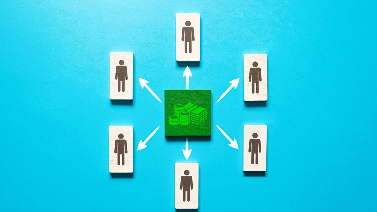 Customizing Distribution Frequency Options For Workforce Excellence ...
