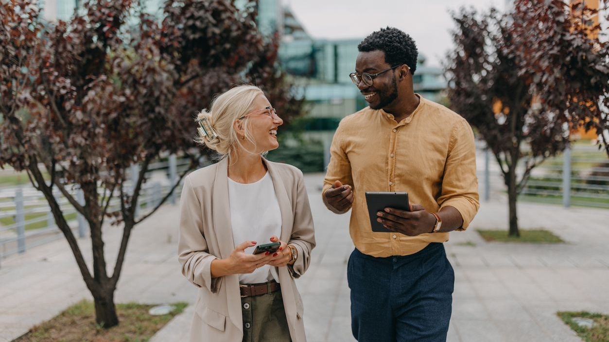 Unlock Team Dynamics Through Informal Communication Networks – myshyft.com