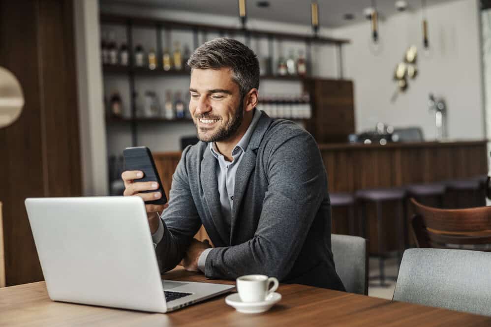 Streamline Coffee Shop Scheduling In Medicine Hat Alberta – myshyft.com